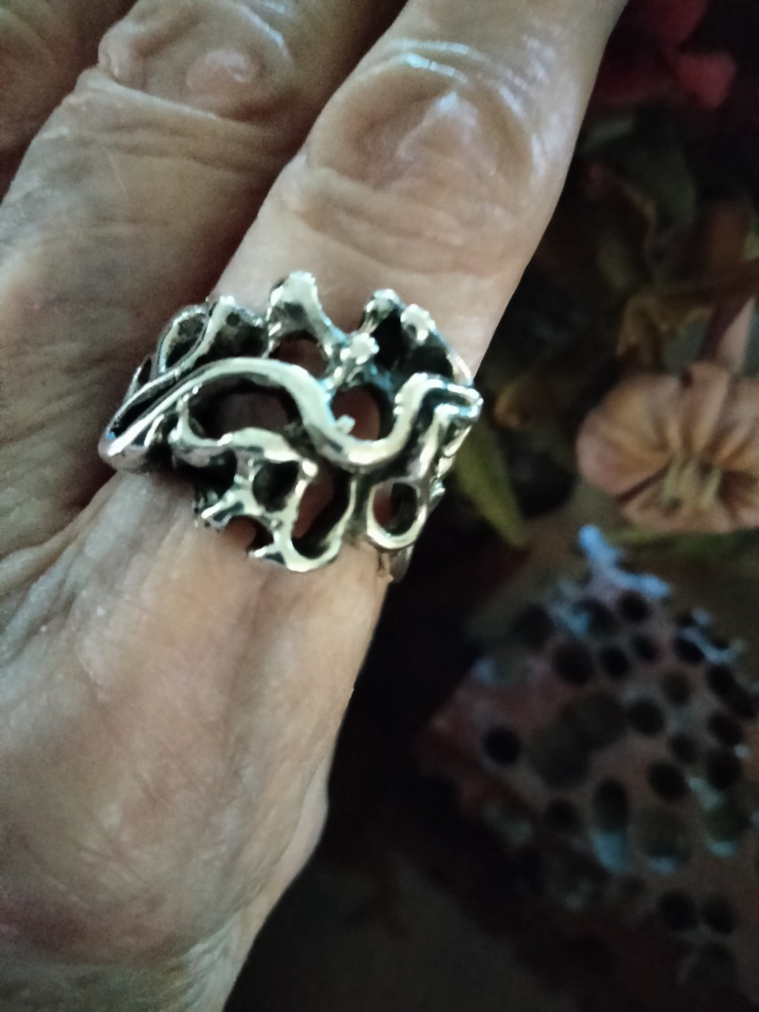 Sterling Silver Scrolled Face Ring, Size 8 - Etsy