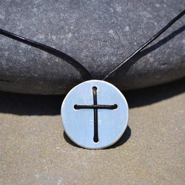 Round Cross Pendant - Etsy