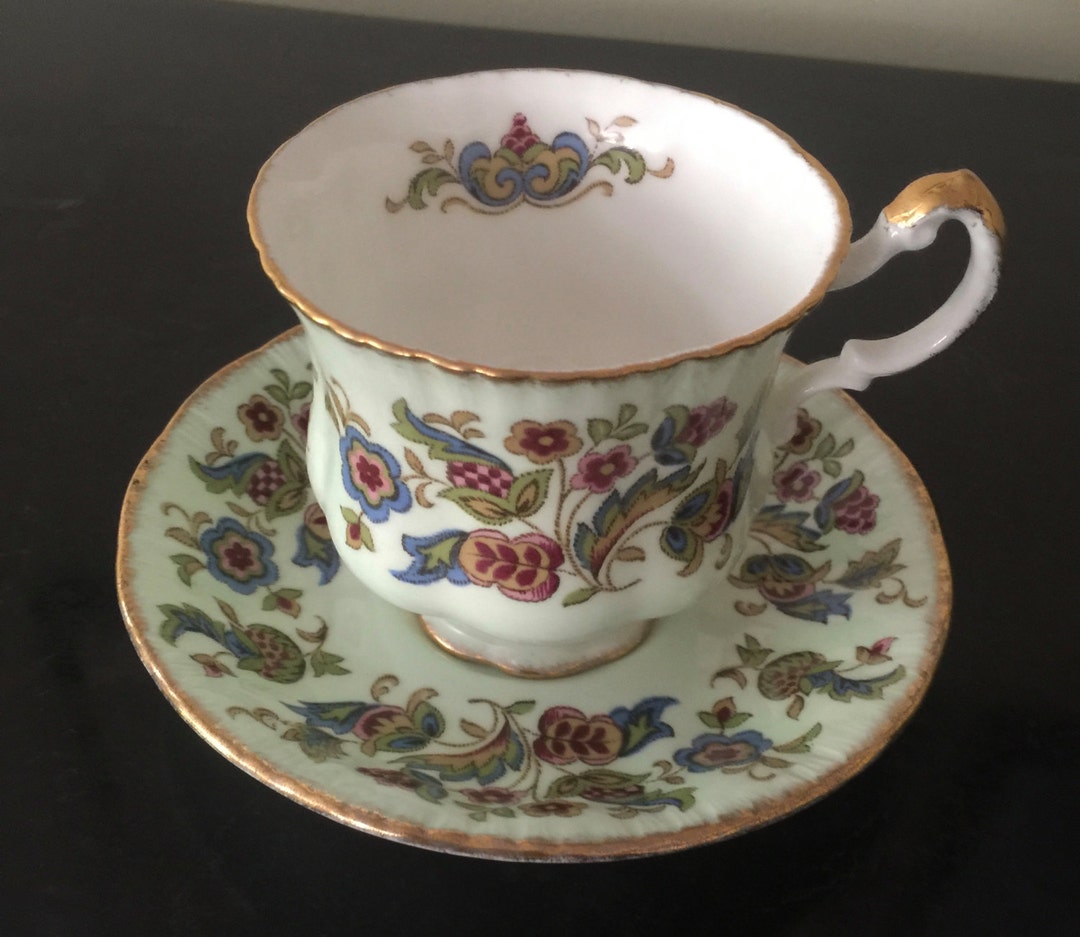 Vintage Paragon/tea Cup/vintage Cups and Saucer/green and Gold Cups ...