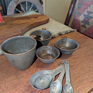 Vintage Primitive Rustic Metal Measuring Cups Set of Four and Aluminum ...