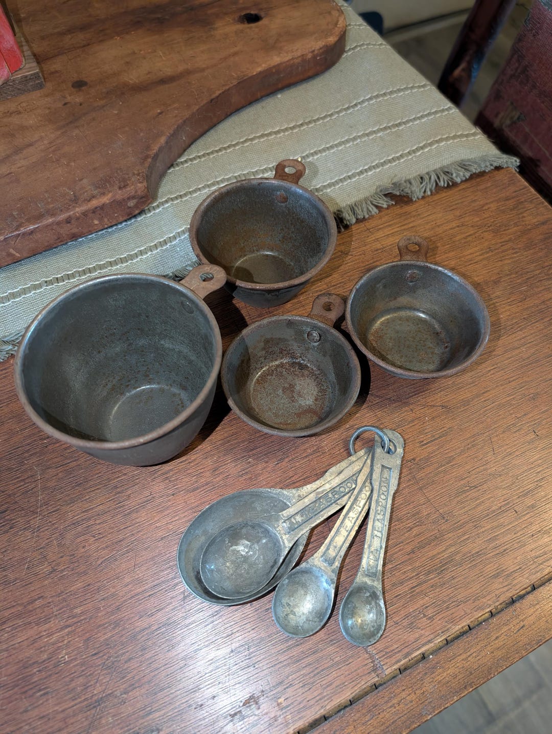 Vintage Primitive Rustic Metal Measuring Cups Set of Four and Aluminum ...