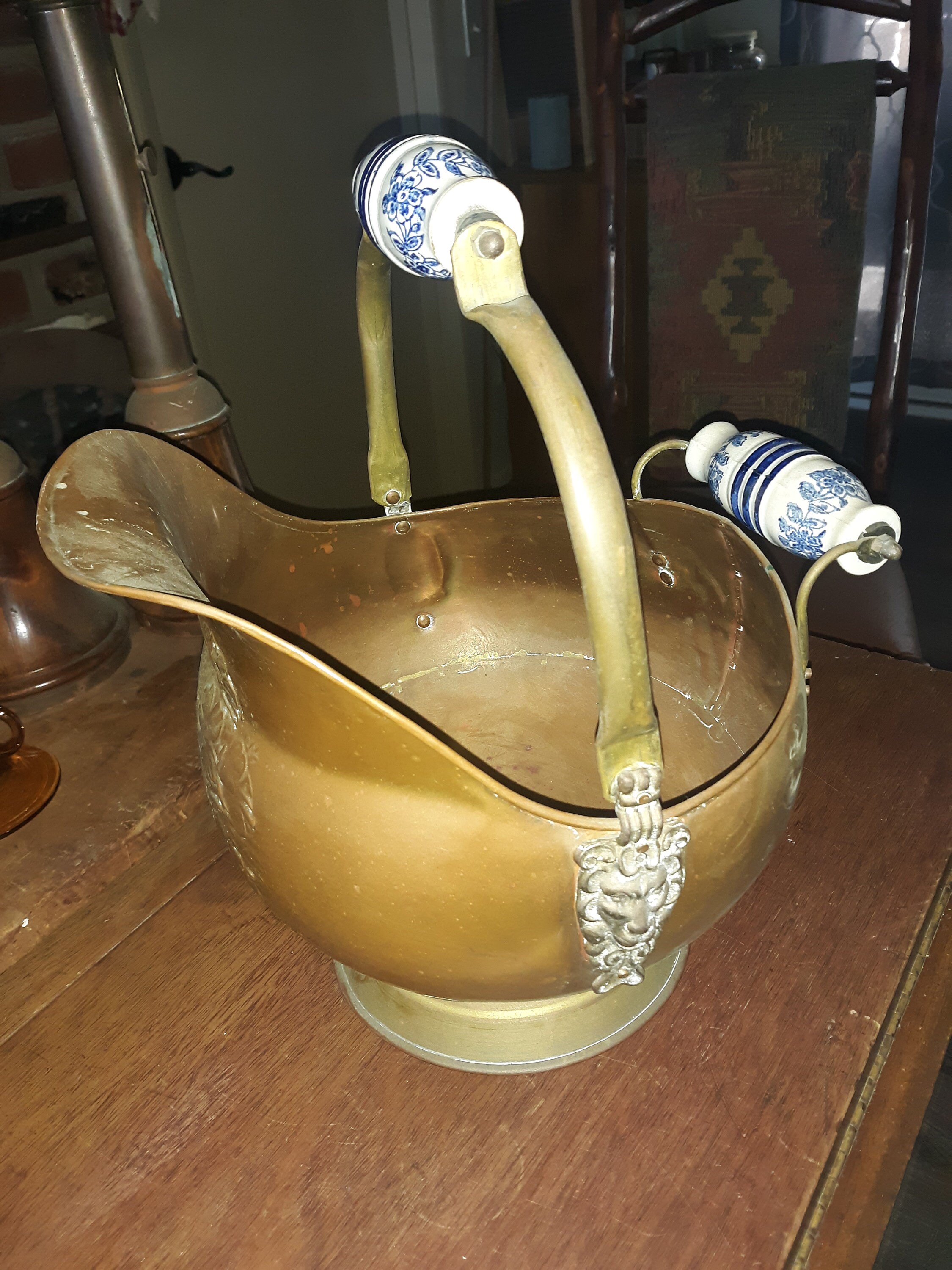 Vintage Large Old World Copper Coal Scuttle Bucket With Delft Blue ...