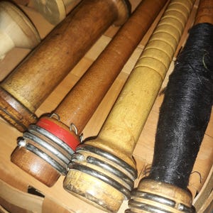 Vintage Primitive Lot Wooden Sewing Spools, Lot of 7. Sewing, Décor ...