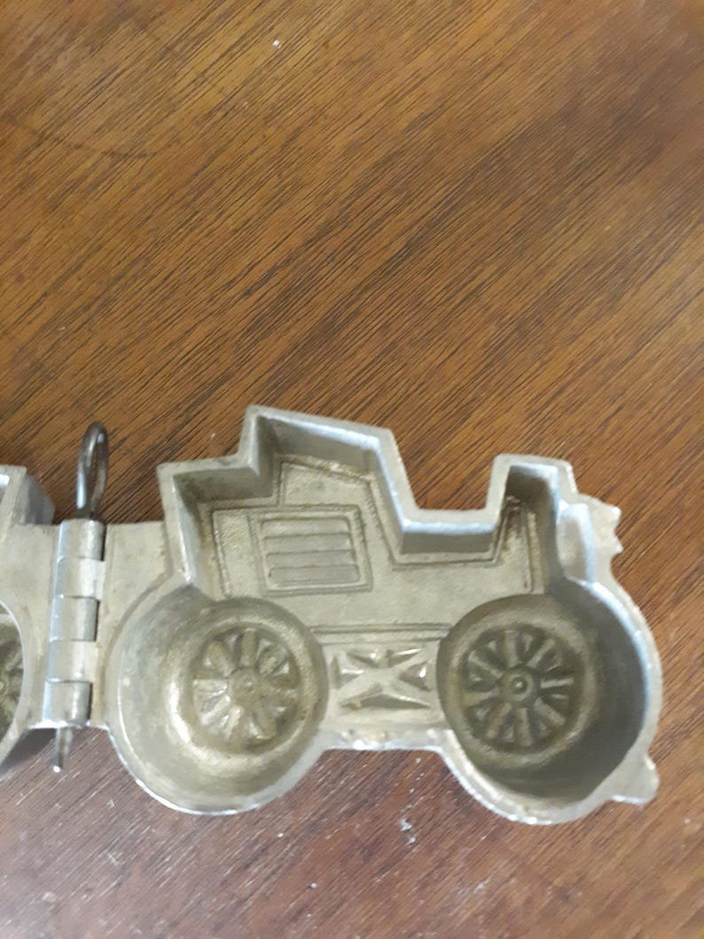 Vintage Primitive Old World Old School Farm Tractor Chocolate Ice Cream ...