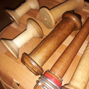 Vintage Primitive Lot Wooden Sewing Spools, Lot of 7. Sewing, Décor ...