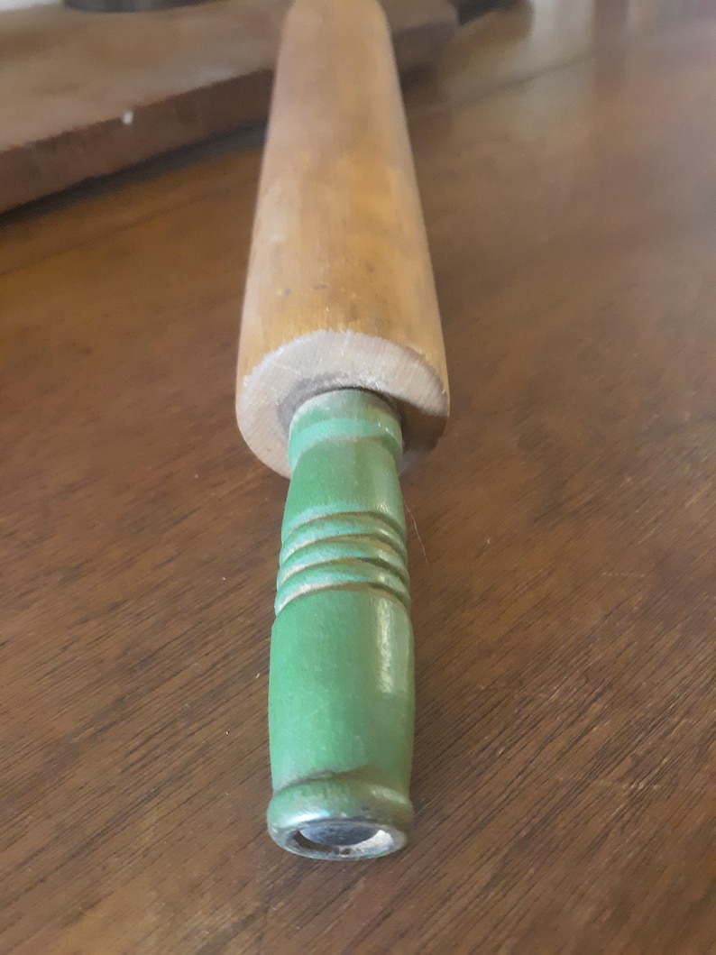 Vintage Primitive Green Handled Rolling Pin. Farmhouse, Country Kitchen ...