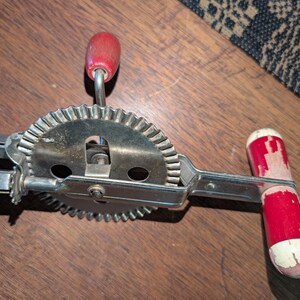 Vintage Edko High Speed Center Drive Beater, Wood Handles Red Color ...