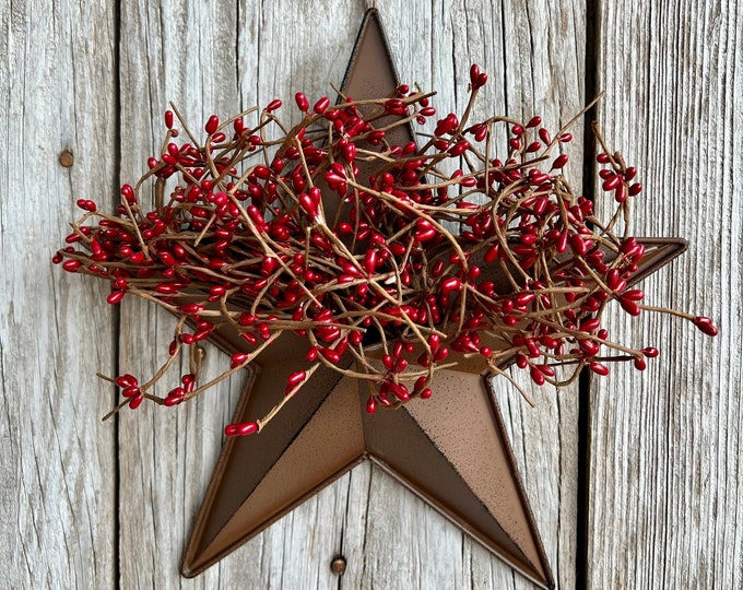 Americana Barn Star With Red Pip Berries, Wall Pocket Star With Pip ...