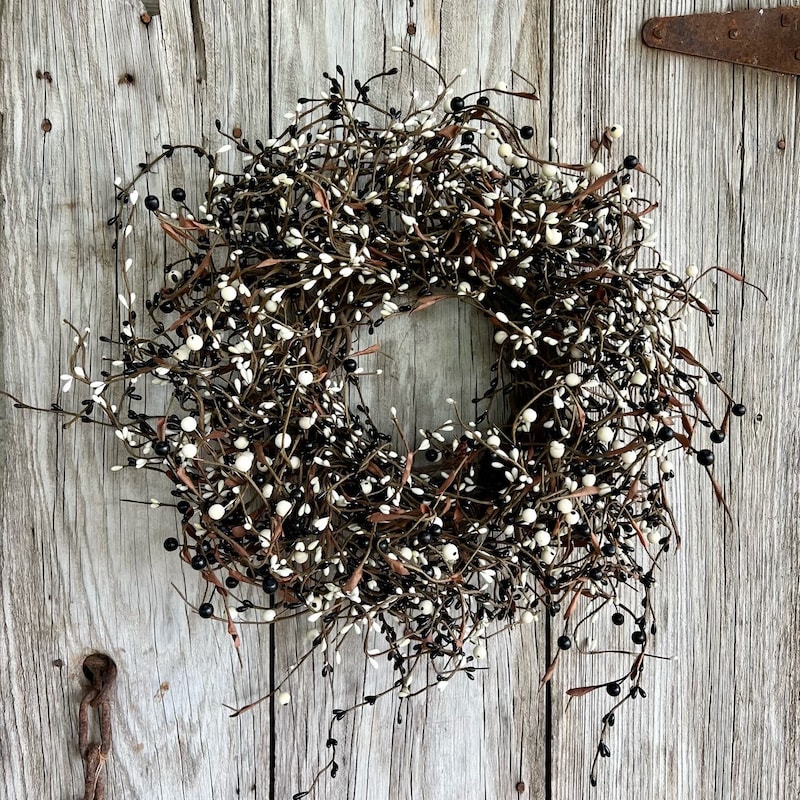 Berry Wreaths - Etsy