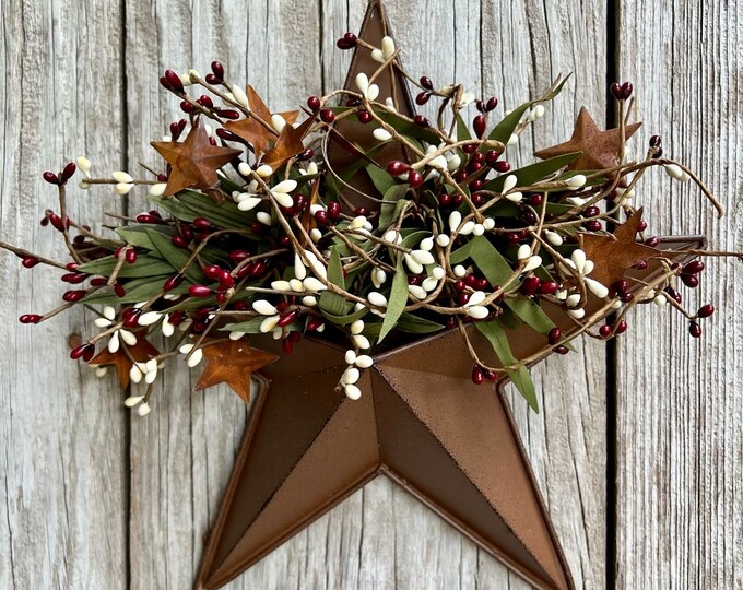 Americana Barn Star With Burgundy and Cream Pip Berries, Wall Pocket ...
