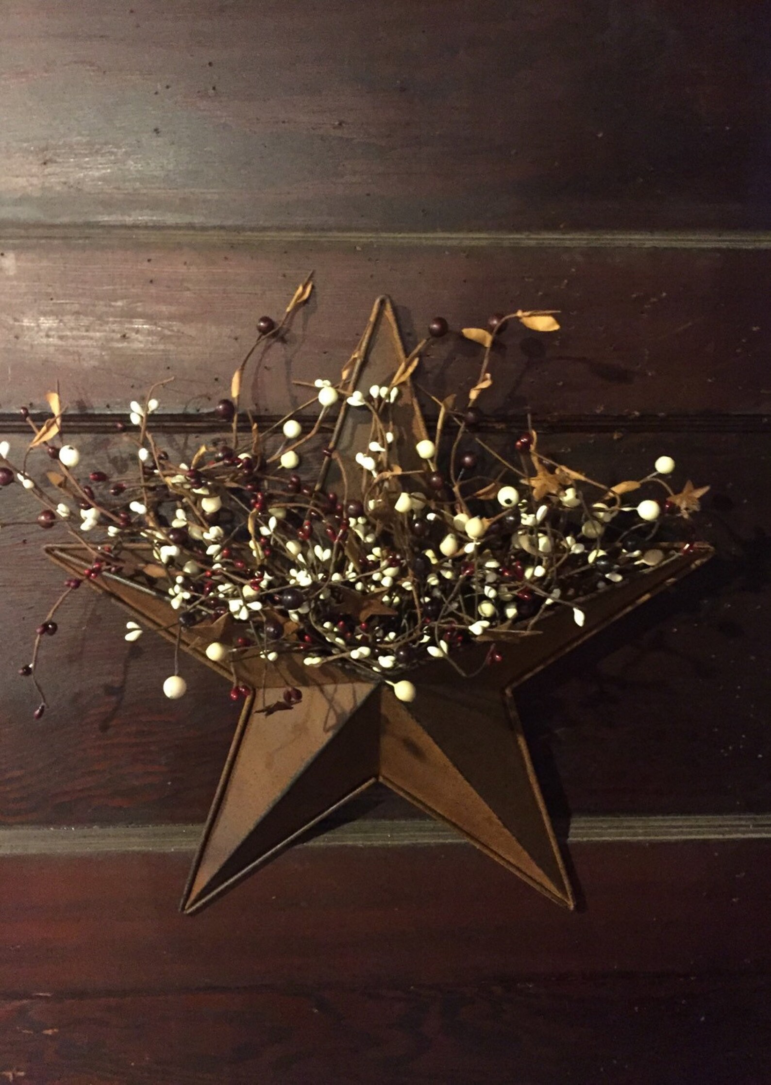 Barn Star With Pip Berries Wall Pocket Star With Pip Berries - Etsy