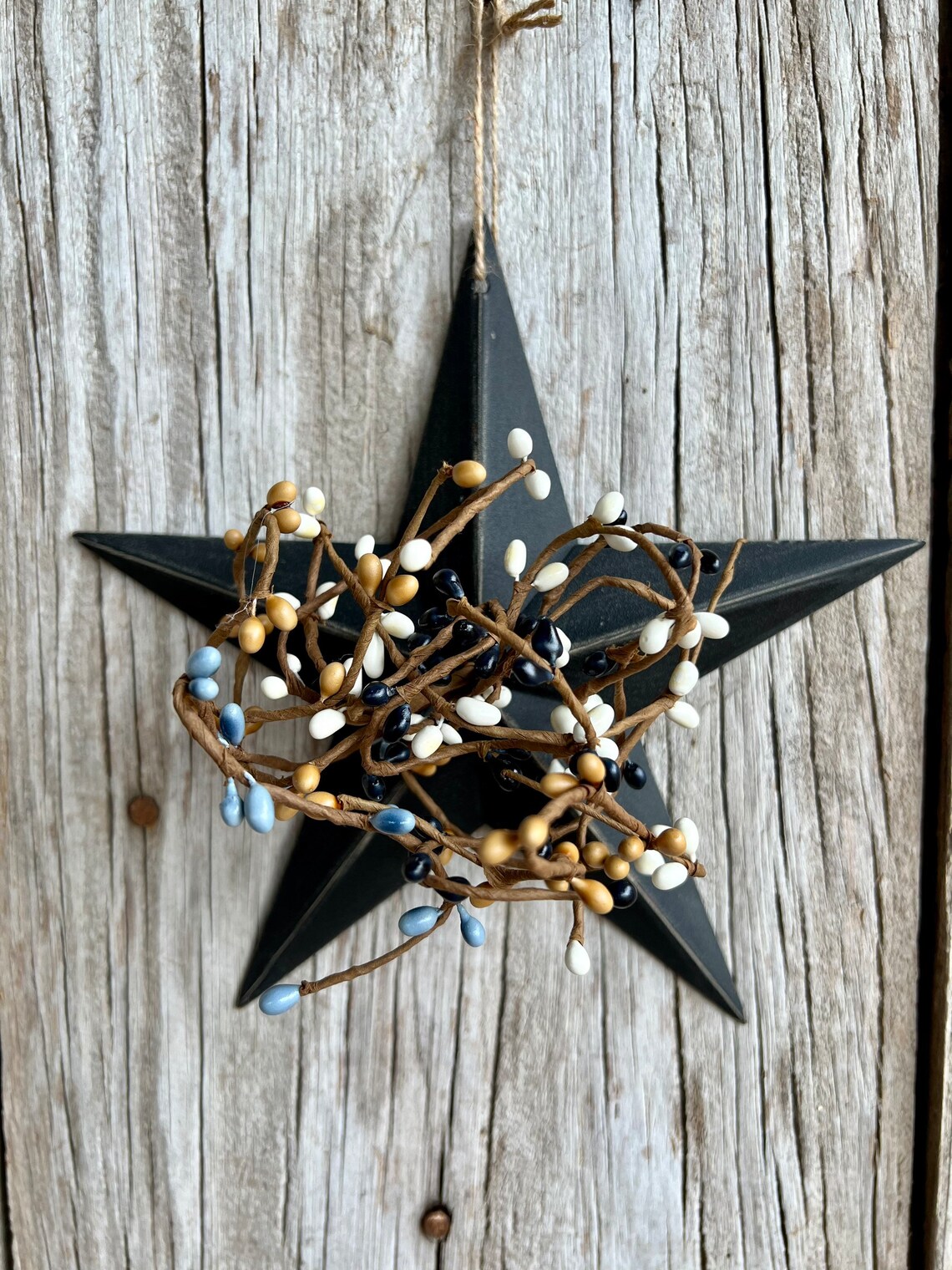 Rustic 8 Black Barn Star With Pip Berries Country - Etsy