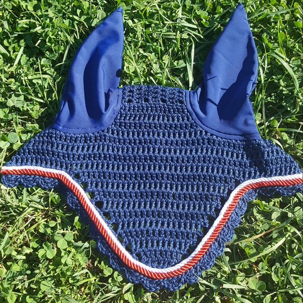 Fly Bonnet - Etsy