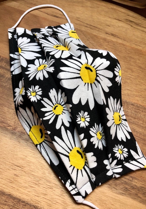Upsy Daisy Floral Pleated Face Mask Washable Reusable | Etsy