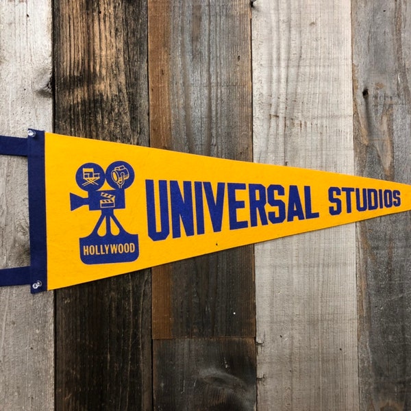 California Pennant - Etsy