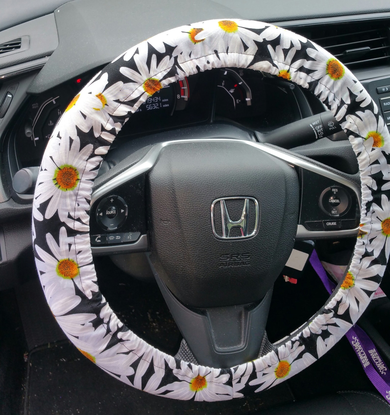 Steering Wheel Cover . Black With White Daisy's Wheel Cover . Floral ...