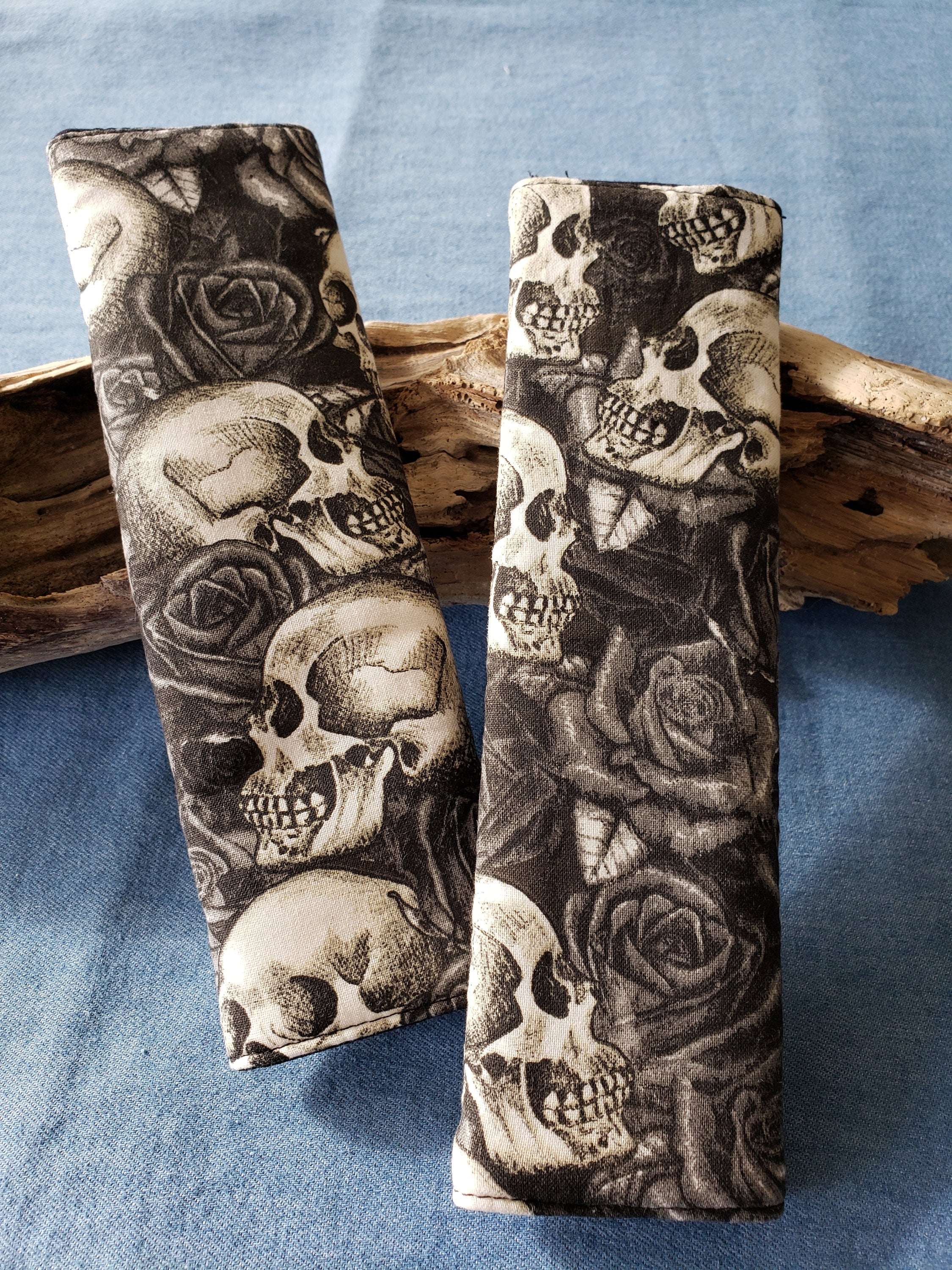 Black and White Skulls Steering Wheel Cover/ Horror Wheel | Etsy