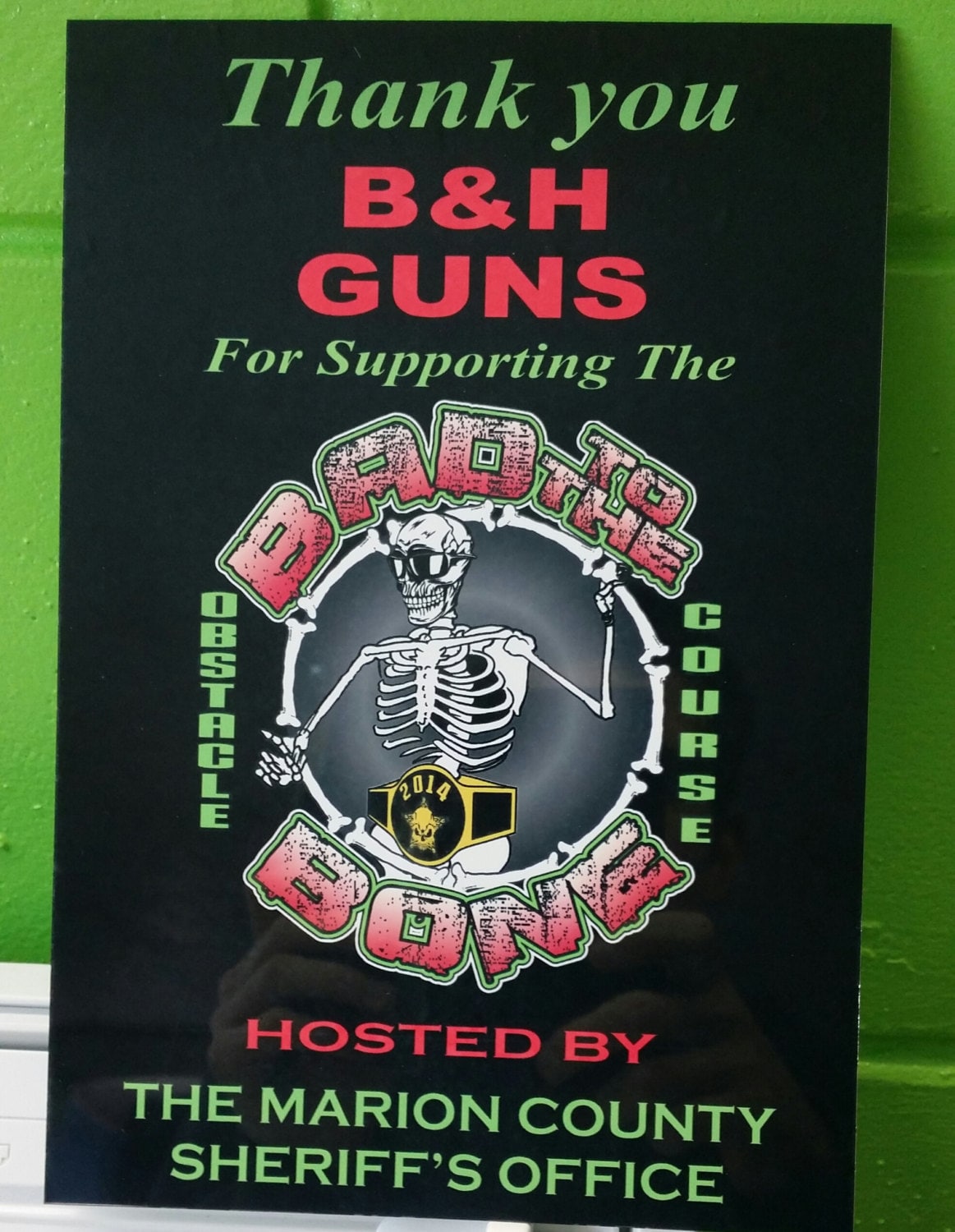 Cherry Finish Perpetual Plaque with 18 Plates, Employee of the month ...