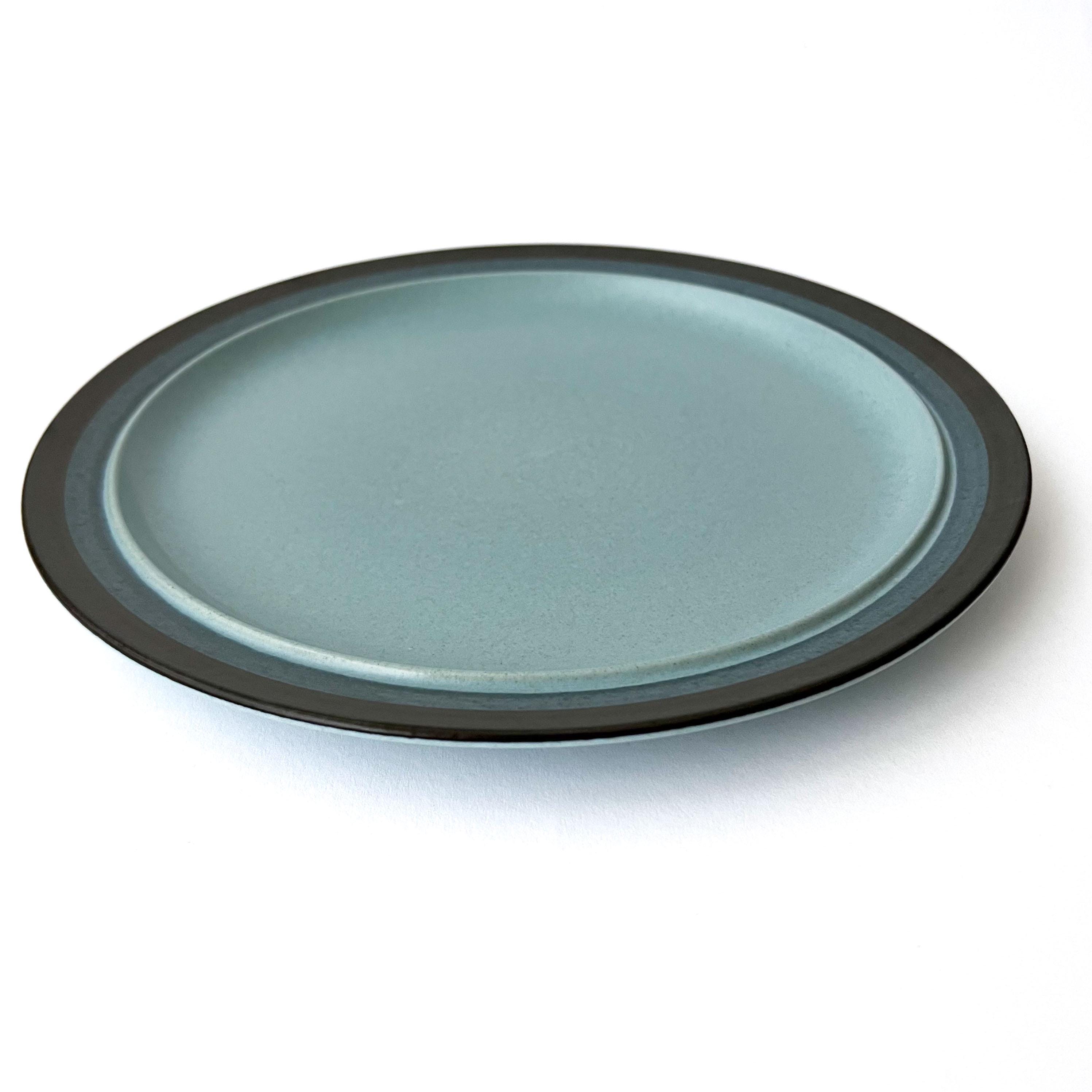 Kasuga Arrow Stone Dinner Plate, Navajo Blue, Kasuga Showa Plater, Mid ...