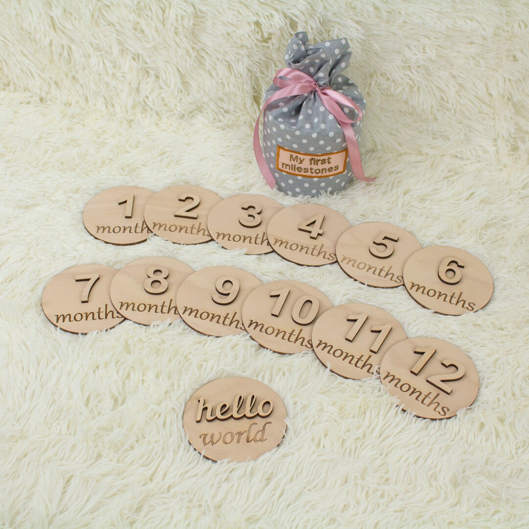 Wooden Monthly Milestone Cards, Wood Month Milestone Sign Disc, Newborn ...