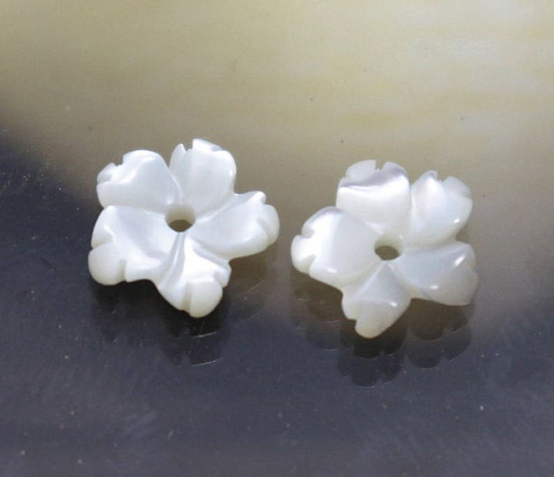 6mm Natural White MOP Shell Flower Beads,white Shell Beads, HZ0059 - Etsy