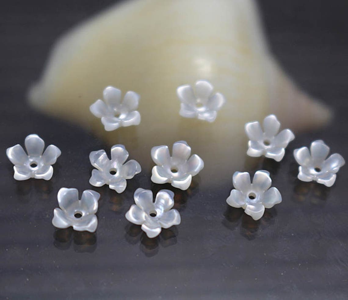 6mm Natural White MOP Shell Flower BeadsWhite Shell beads | Etsy