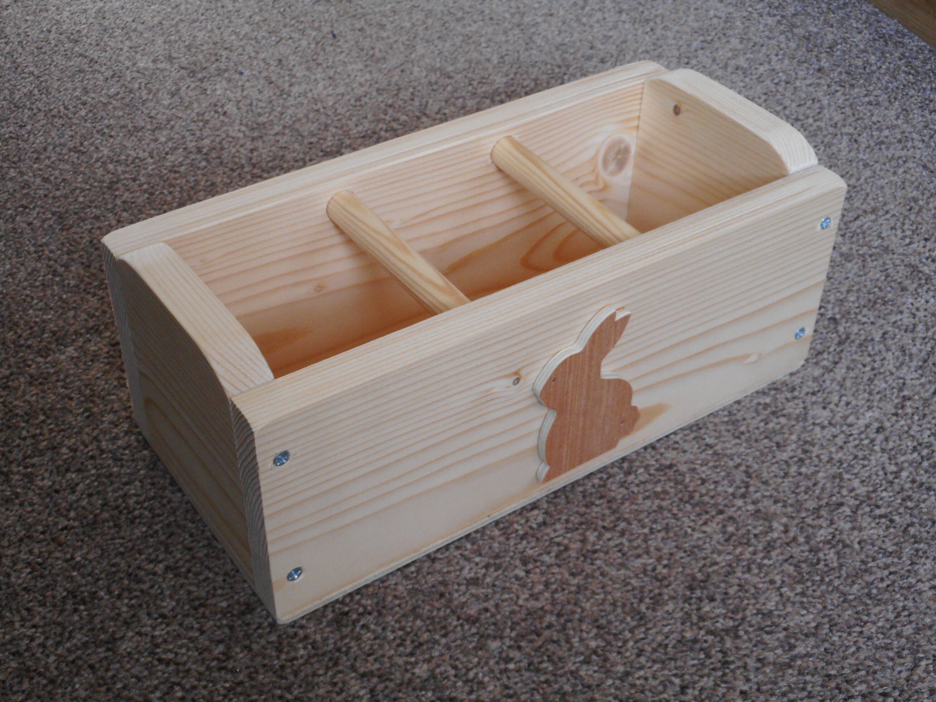 Rabbit Hay Feeder / Feeding Trough - Etsy