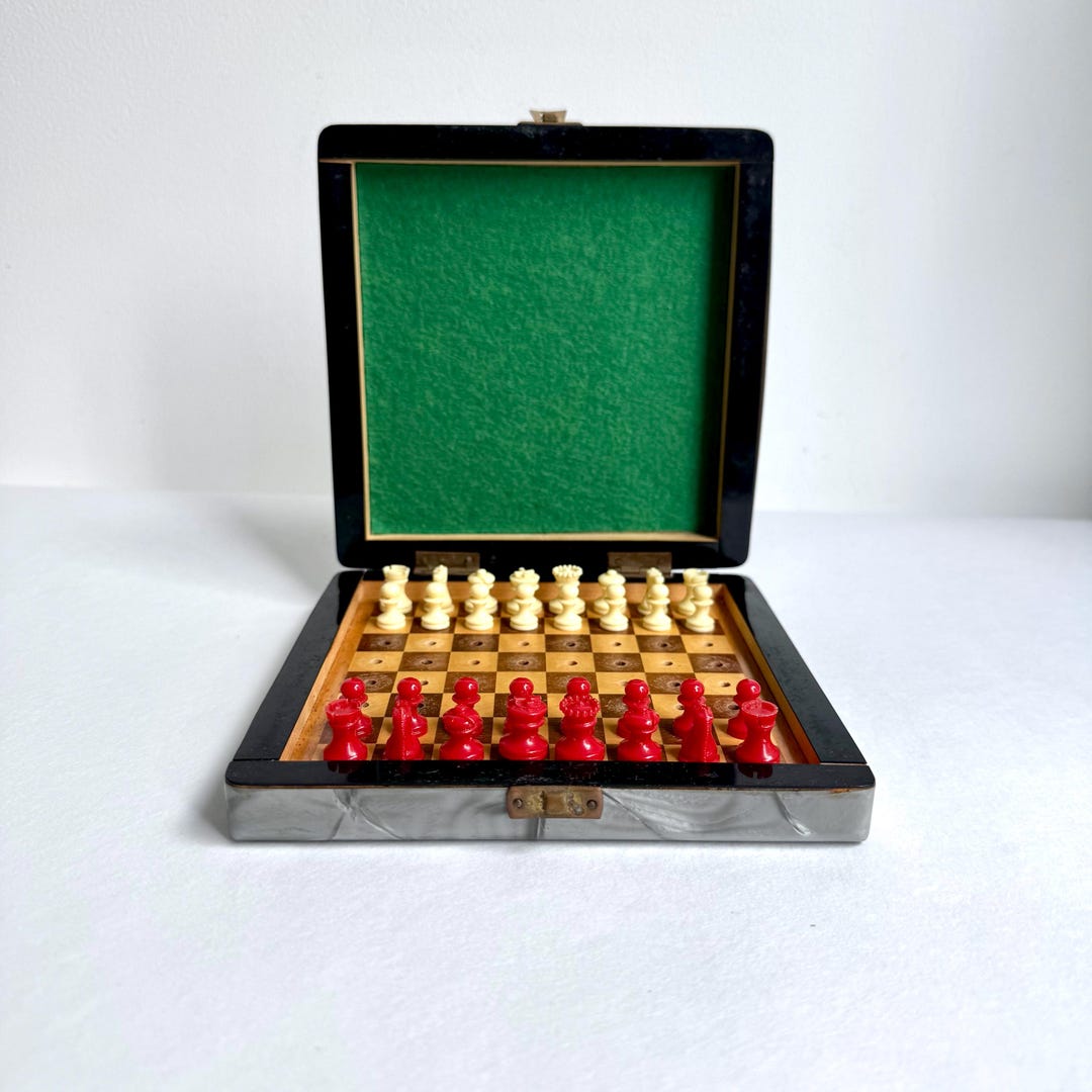 Vintage Travel Chess Set, Mid-century Chess Set, Travel Game Mother of ...