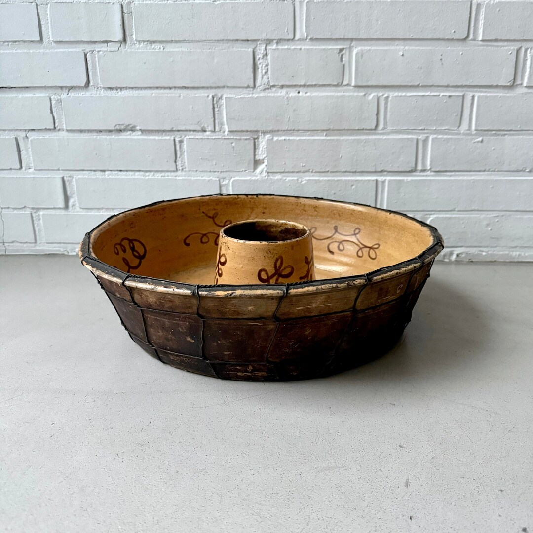 Antique Large Baking Pan, Vintage Ceramic Cake Pan, Very Old Baking Pan ...