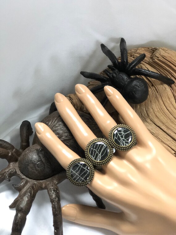 Spider Web Rings - CreativeCinderella