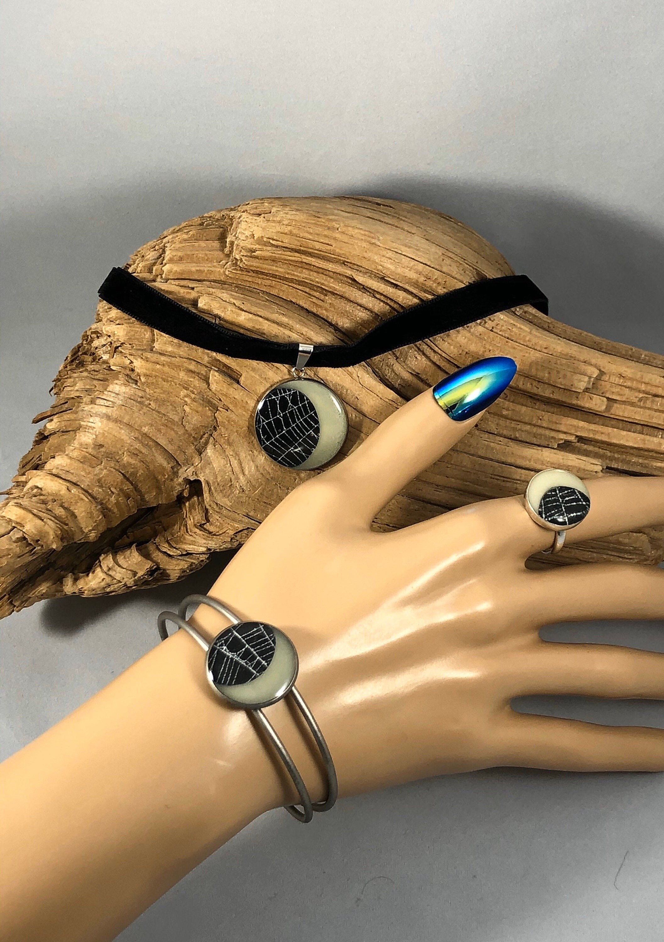 Spider Web Necklace, Spider Web Pendant, Spider Web Jewelry, Moon Phase ...