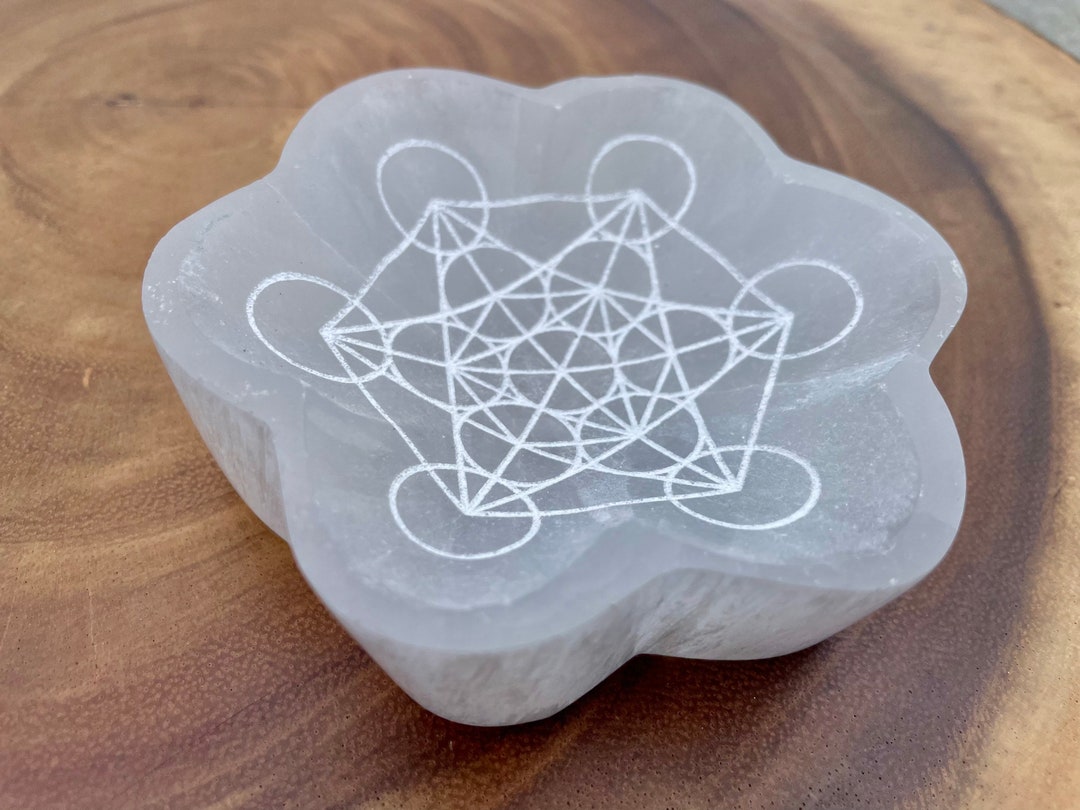 Pure Selenite Flower Shaped Bowl Engraved With Metatron Cube, Charging ...