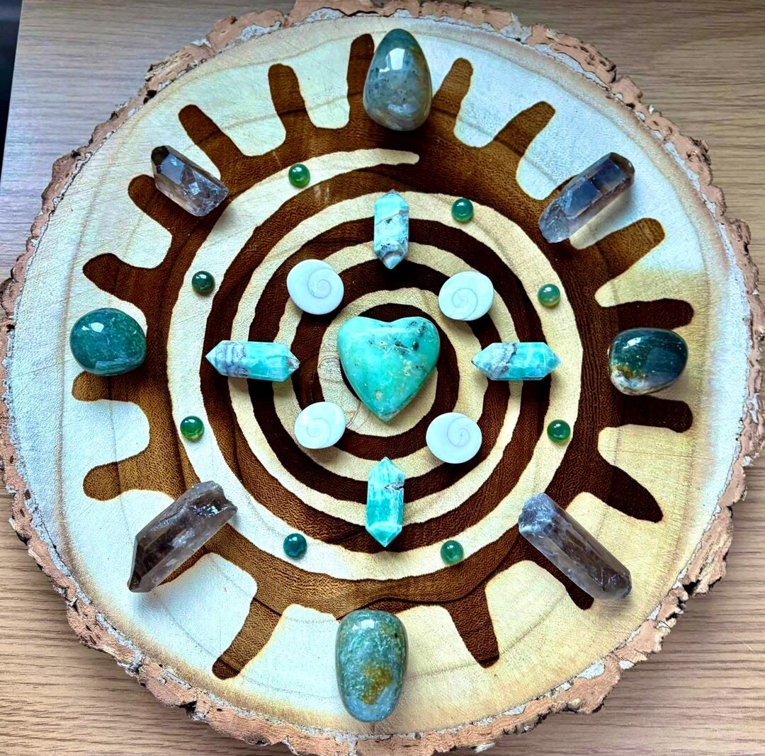 SUN Symbol Log Slice, Crystal Grid, Altar Tile, Crystal Grid, Wall Art ...