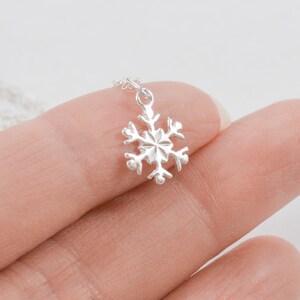 Silver Snowflake Necklace. Sterling Silver. Medium Winter Snowflake ...
