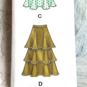 Patterns for Tiered Skirts Misses Sizes 6-14 or 14-22 Simplicity 8388 ...