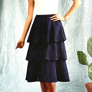 Patterns for Tiered Skirts Misses Sizes 6-14 or 14-22 Simplicity 8388 ...