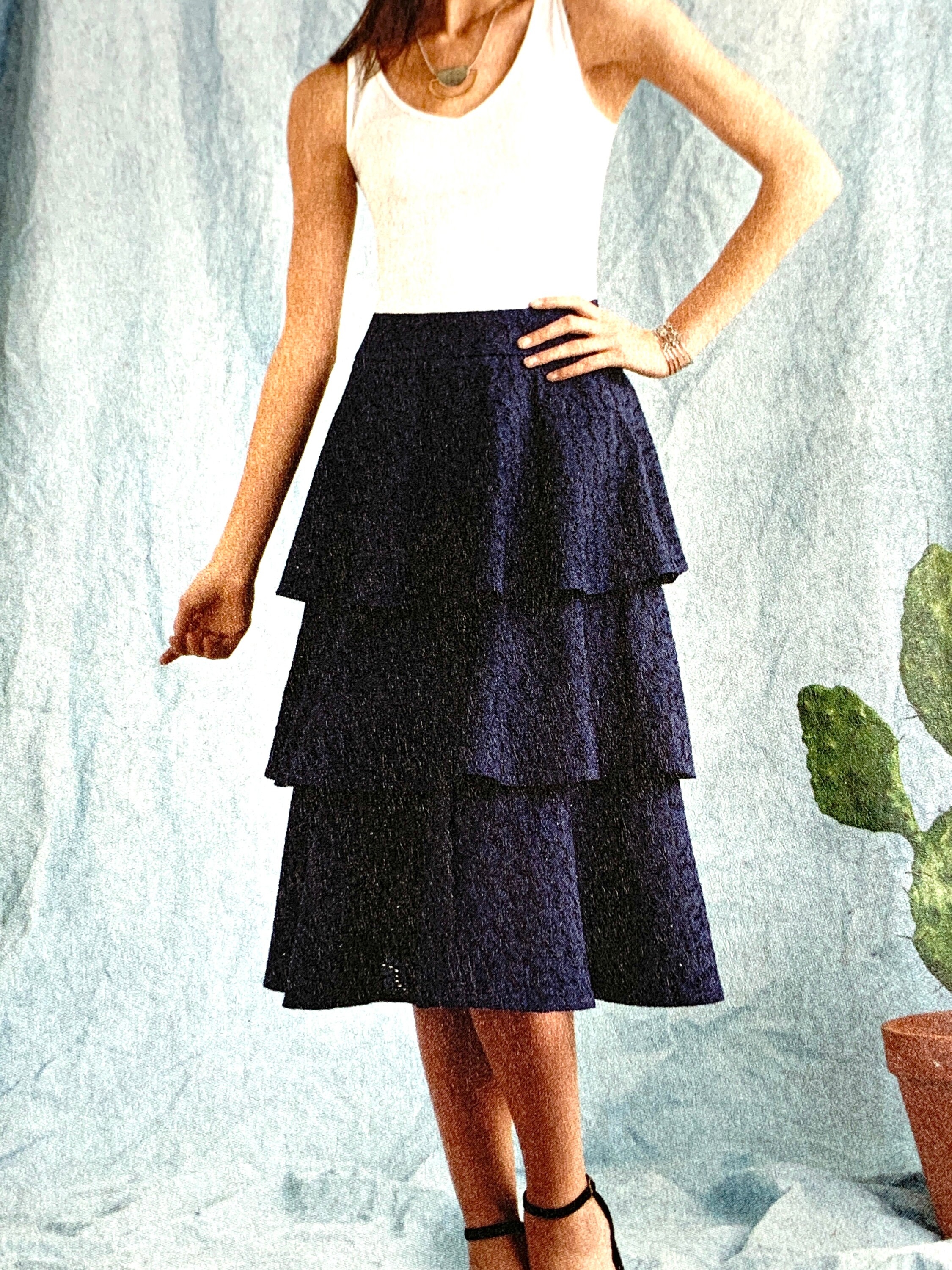 Patterns for Tiered Skirts Misses Sizes 6-14 or 14-22 Simplicity 8388 ...