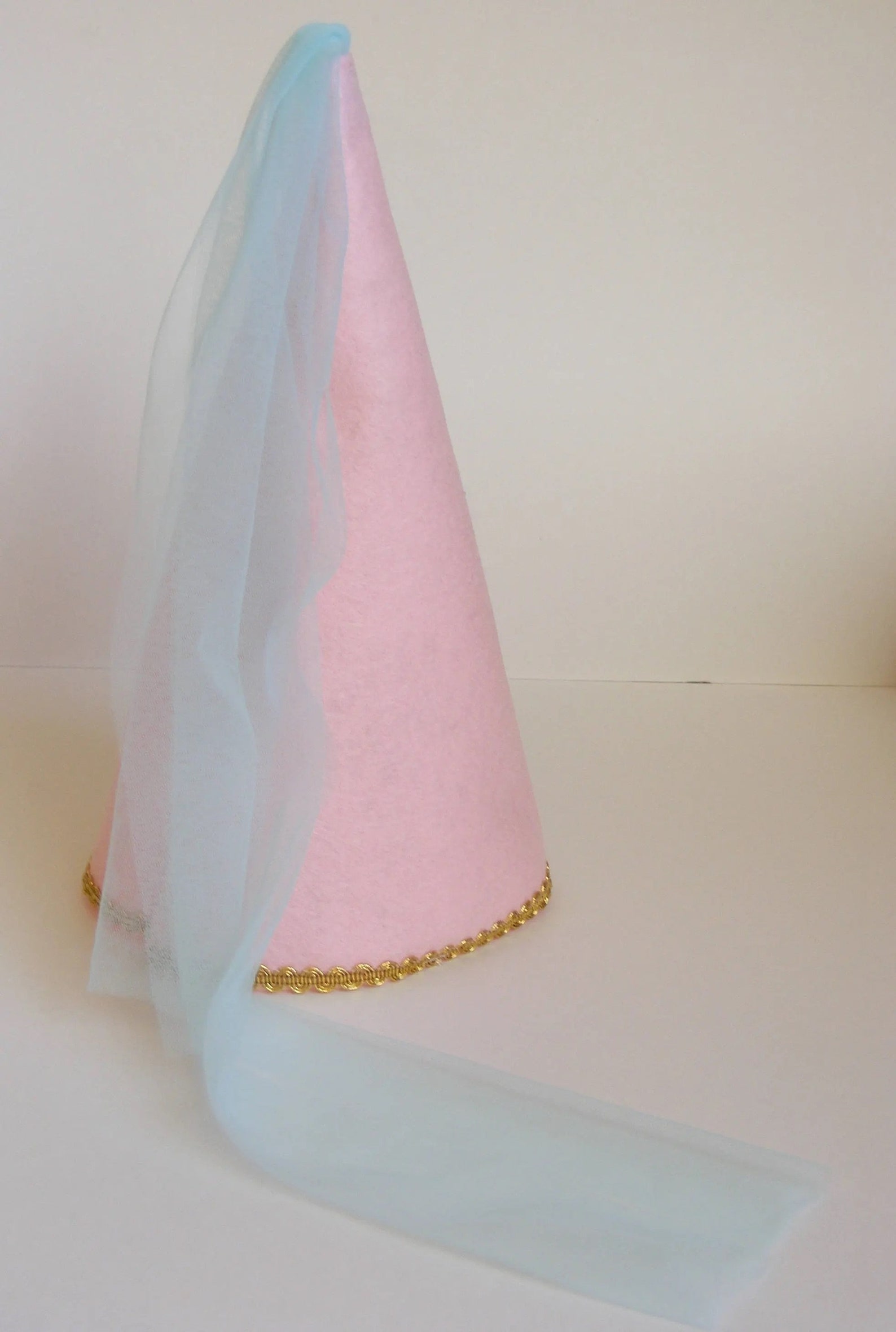 Felt Girls Princess Cone Hat- Renaissance- Veil- Medieval- Tulle-dress ...