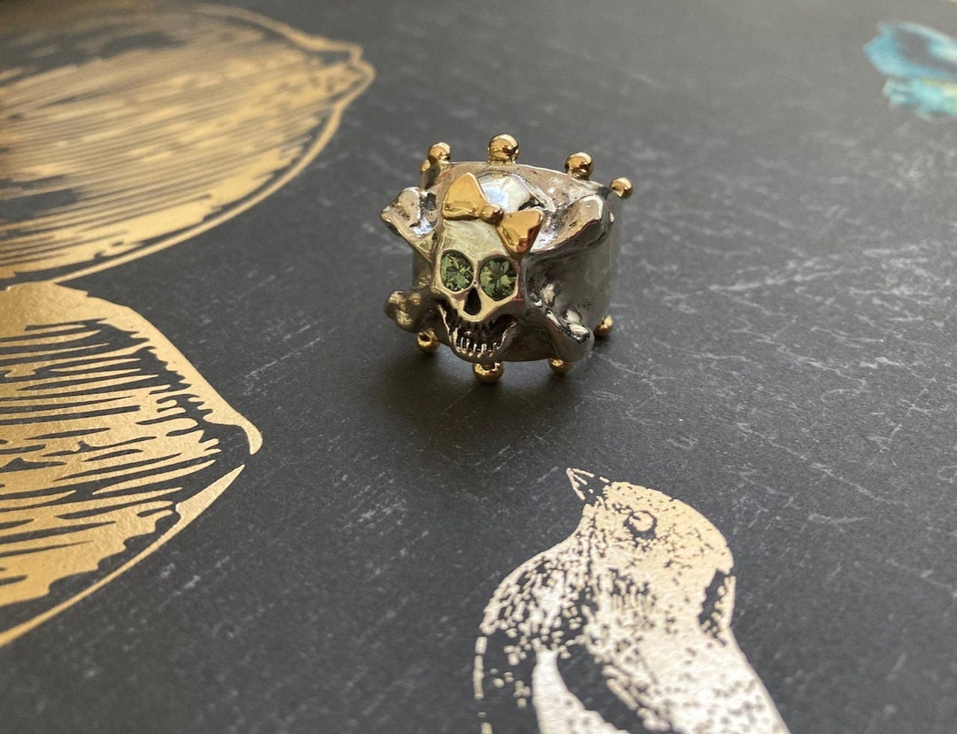 Hello Skully Skull Ring With 18k Gold Bow and Accents, Green Sapphire ...