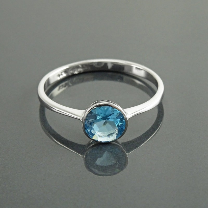 Solitaire Ring - Etsy