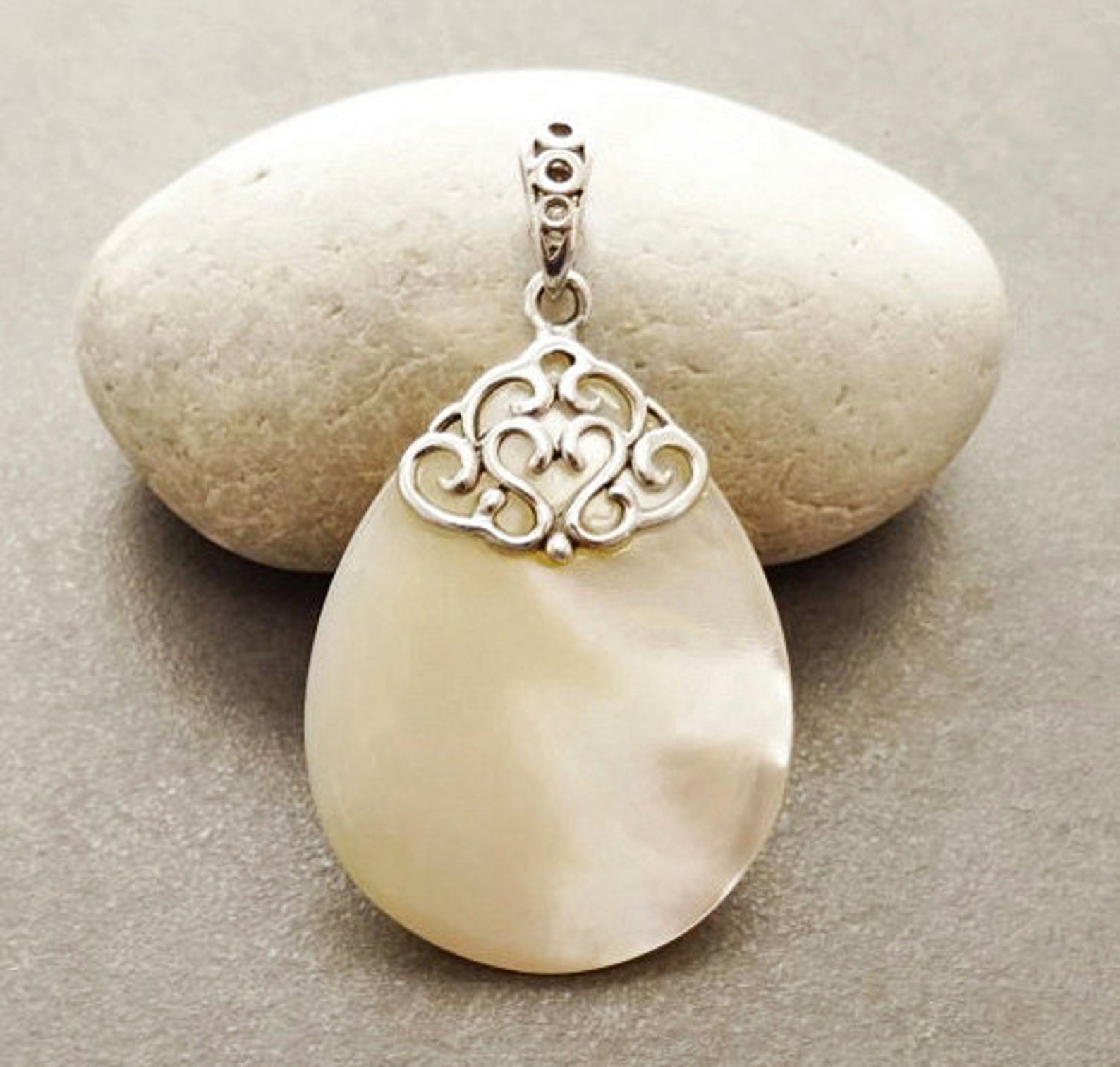 Antique White Pendant Sterling Silver Oval Stone Pendant for - Etsy