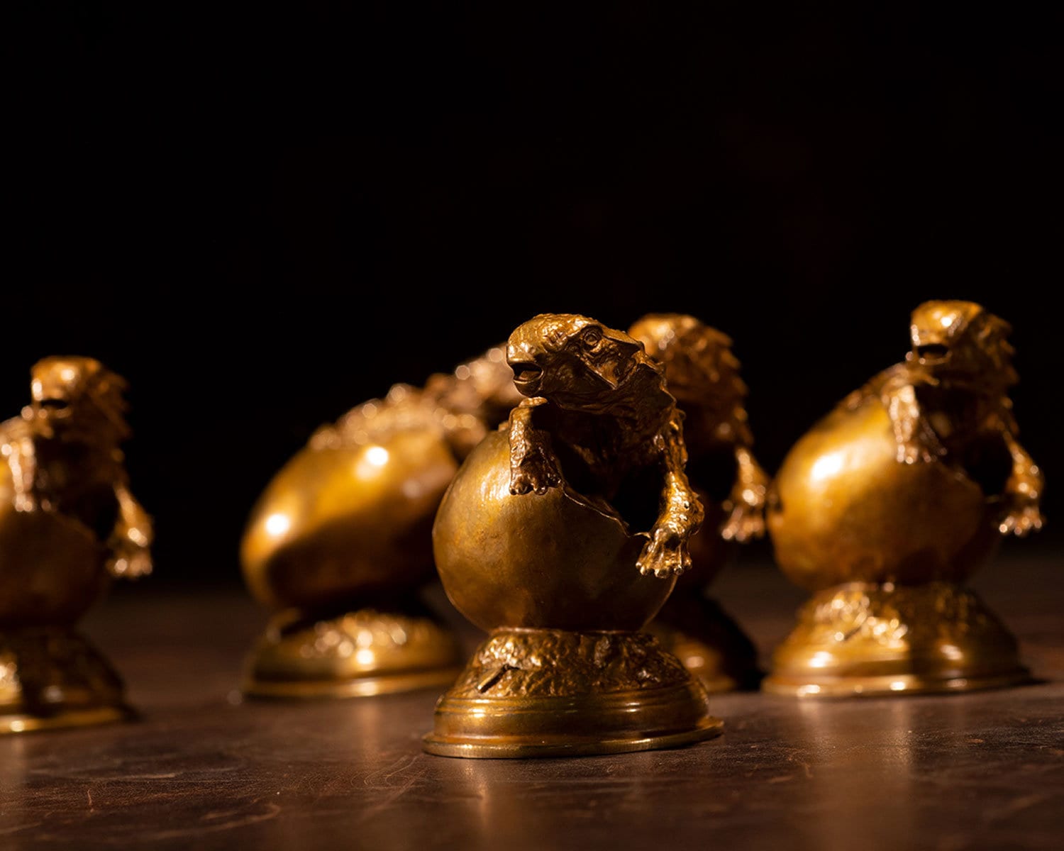 Fine Solid Bronze Cast Small Euoplocephalus Dinosaur Egg | Etsy