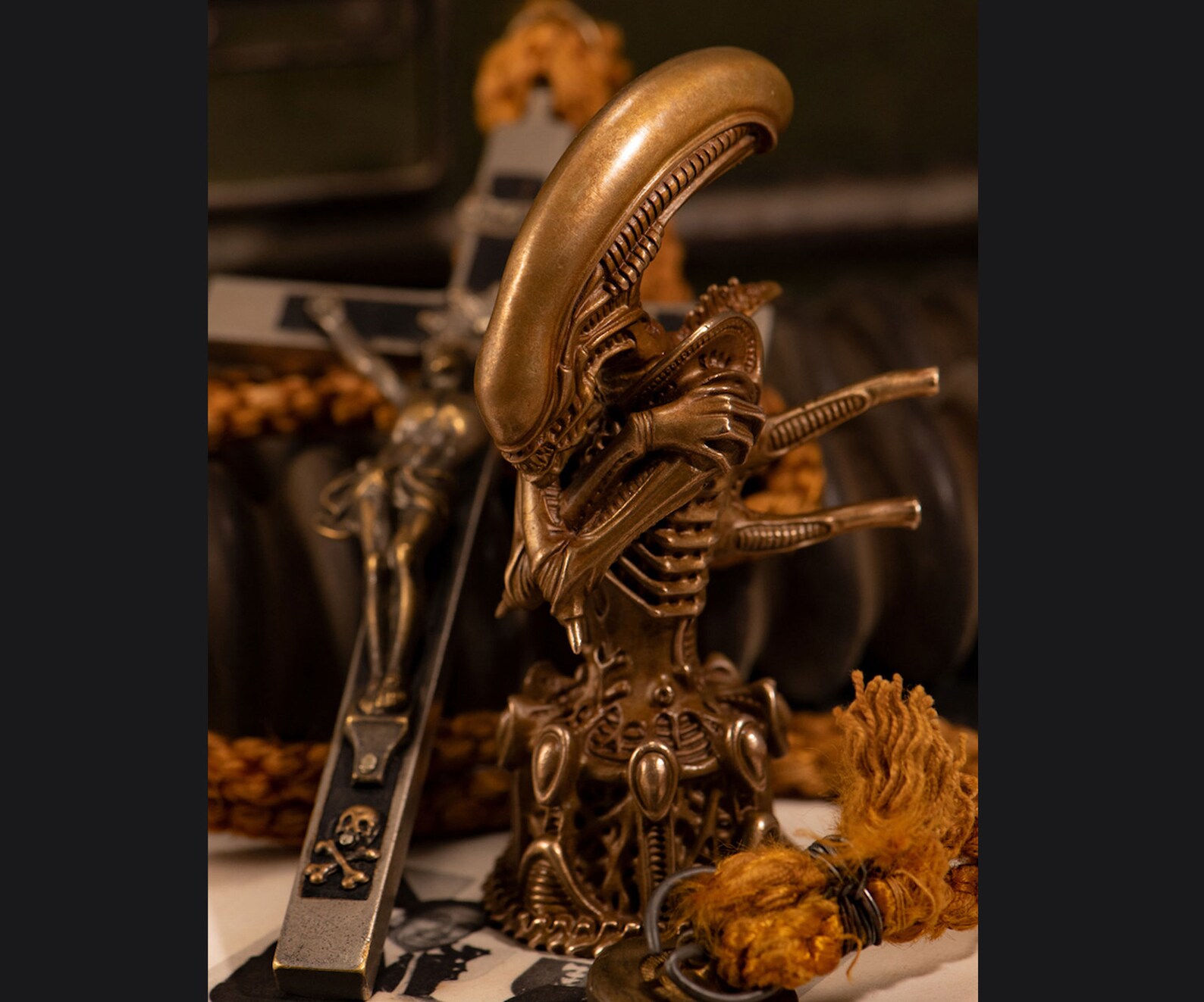 Fine Bronze Alien Vs. Predator Alien Bust Statue Lost Wax - Etsy