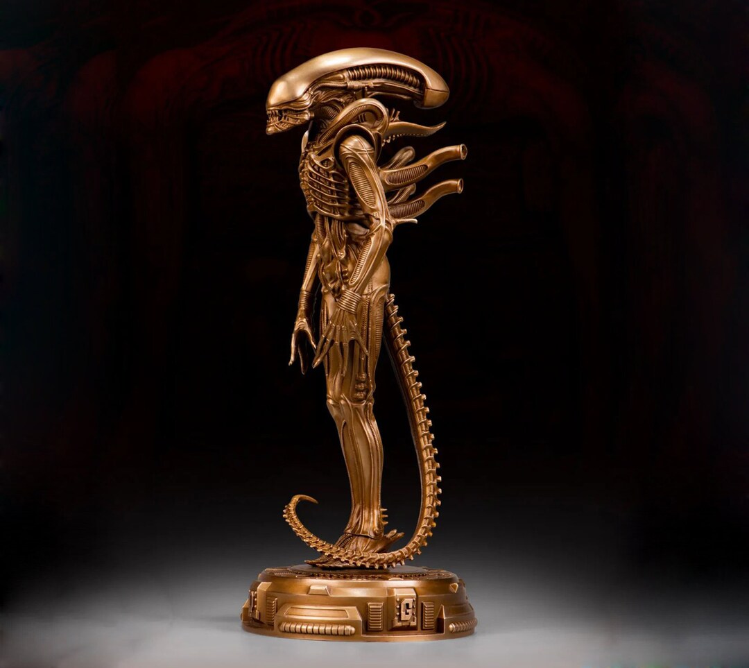 Fine Bronze Alien Vs. Predator Alien Statue, Standing Posture, Lost Wax ...