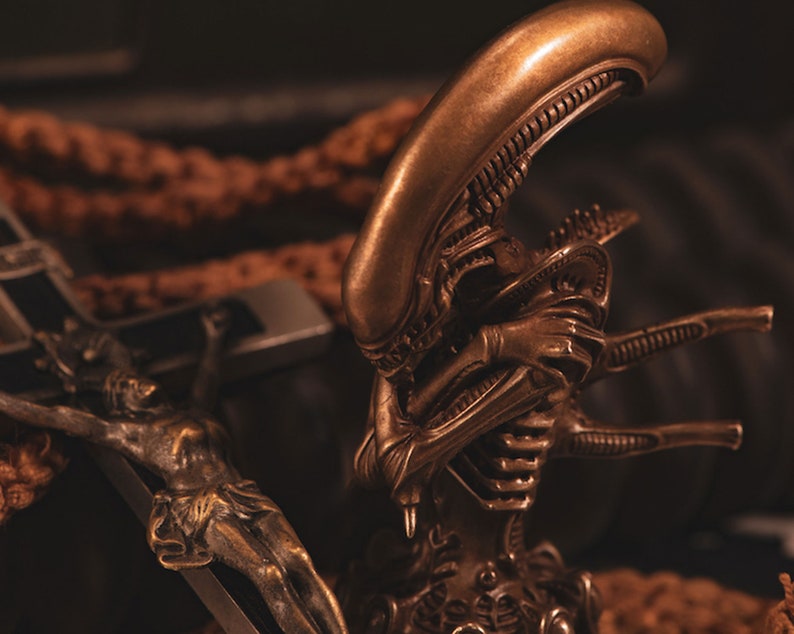 Fine Bronze Alien Vs. Predator Alien Bust Statue Lost Wax - Etsy