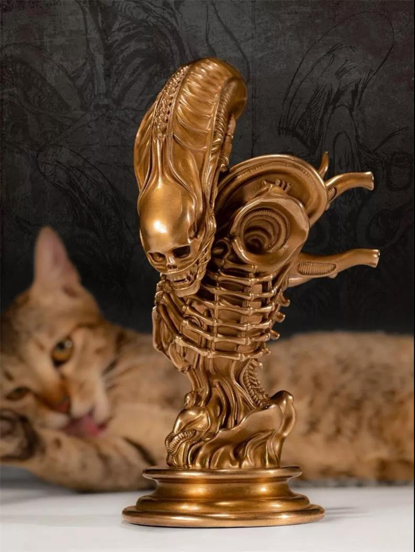 Bronze Alien Vs. Predator AVP Alien Bust Statue Fine Lost Wax | Etsy