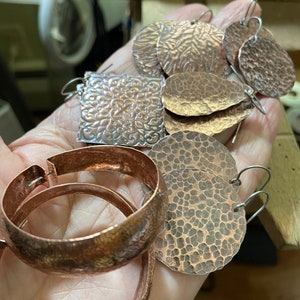 Copper Feather Disk Earrings|rustic Round Hammered Copper Earrings ...