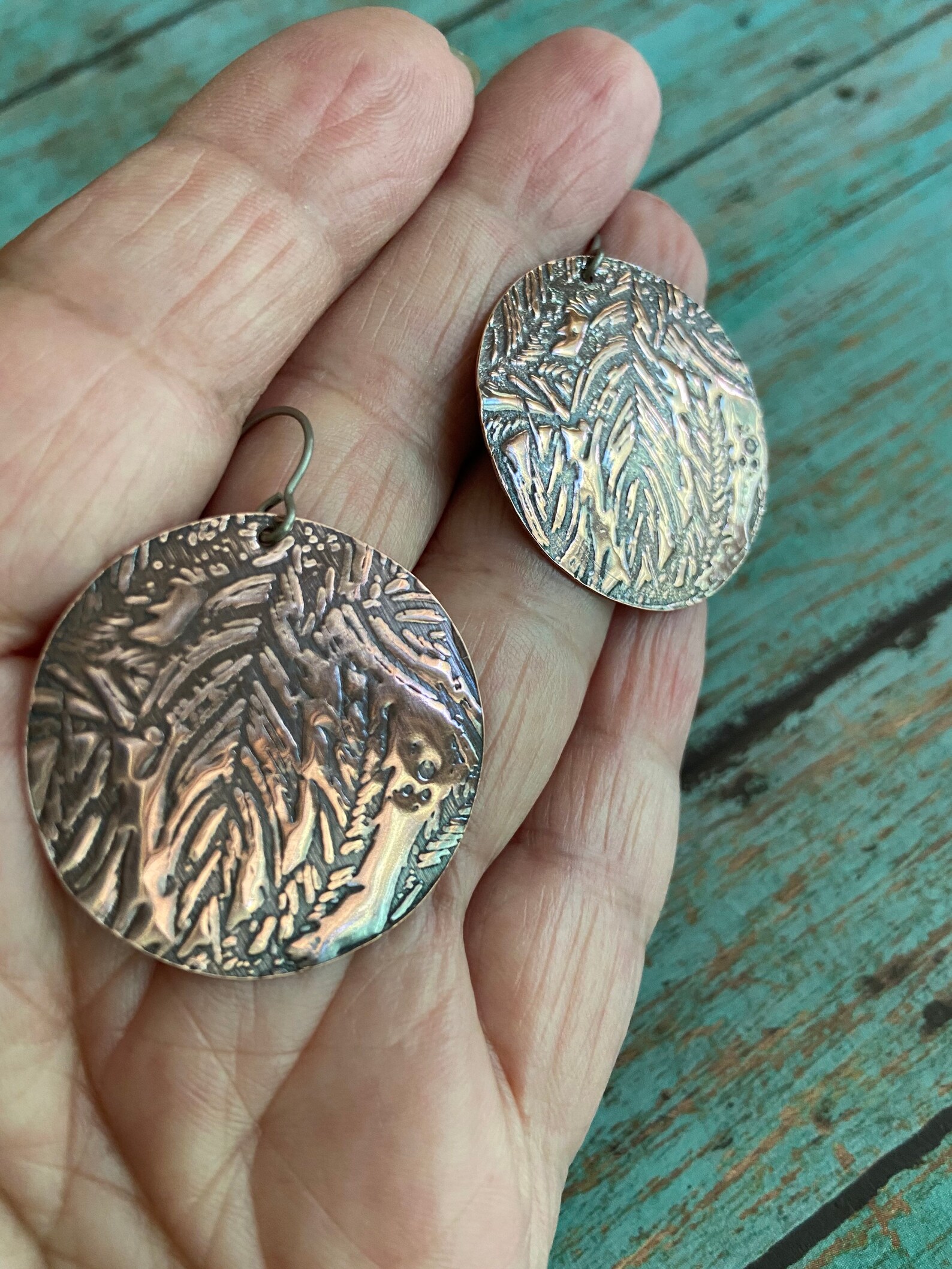 Copper Feather Disk Earrings|rustic Round Hammered Copper Earrings ...