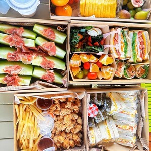 25pcs Kraft Cardboard Picnic Container Box, Disposable Party Catering ...
