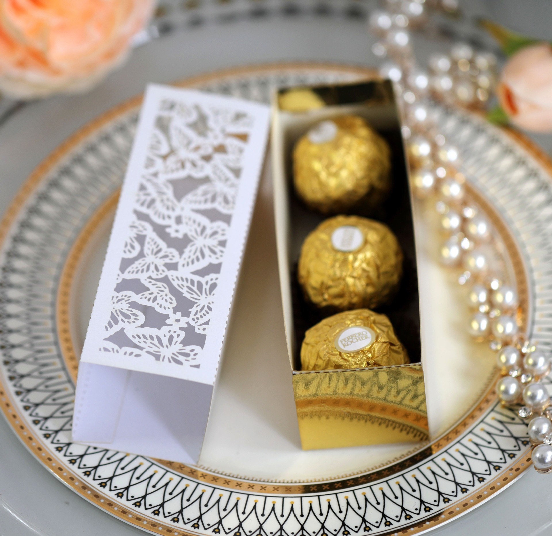 100pcs 3 Ferrero Chocolate Butterfly Sleeve Favor Boxes, Wedding Party ...